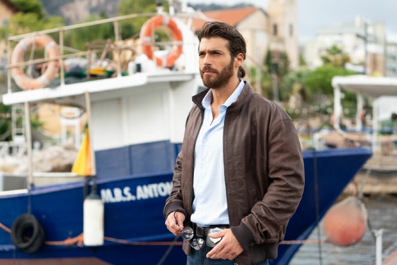 "Viola come il mare": 5 curiosità sulla serie con Can Yaman